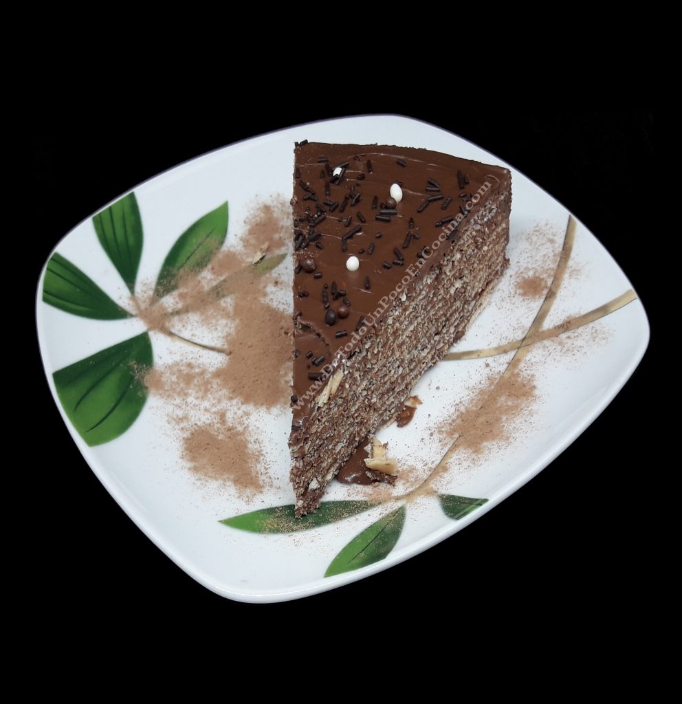 TARTA DE OBLEAS Y CHOCOLATE - DeTodoUnPocoEnCocina.com